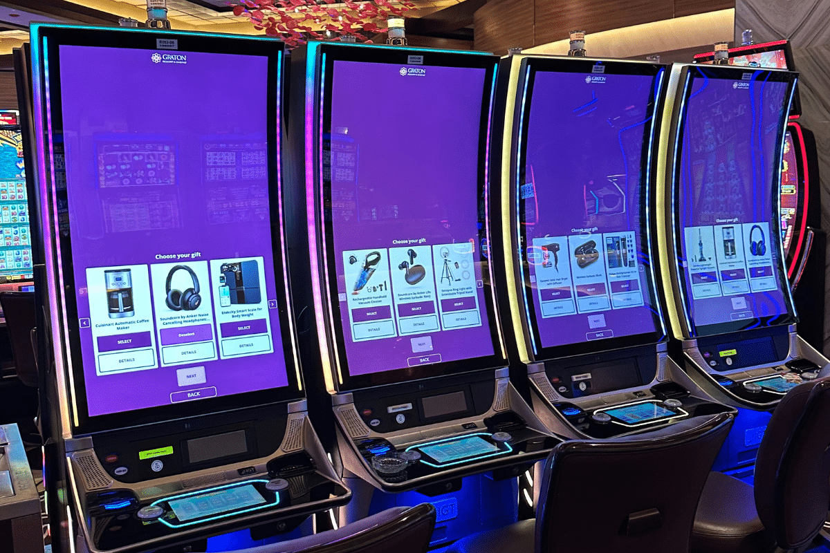 New Feature: QR Code Hand-Off to Enhance Redemption Experiences – Gift&Go